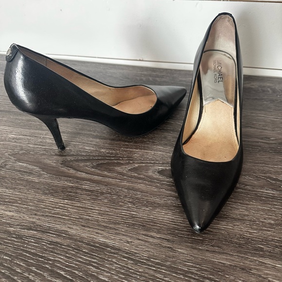 MICHAEL Michael Kors | Shoes | Mk Black Heels | Poshmark